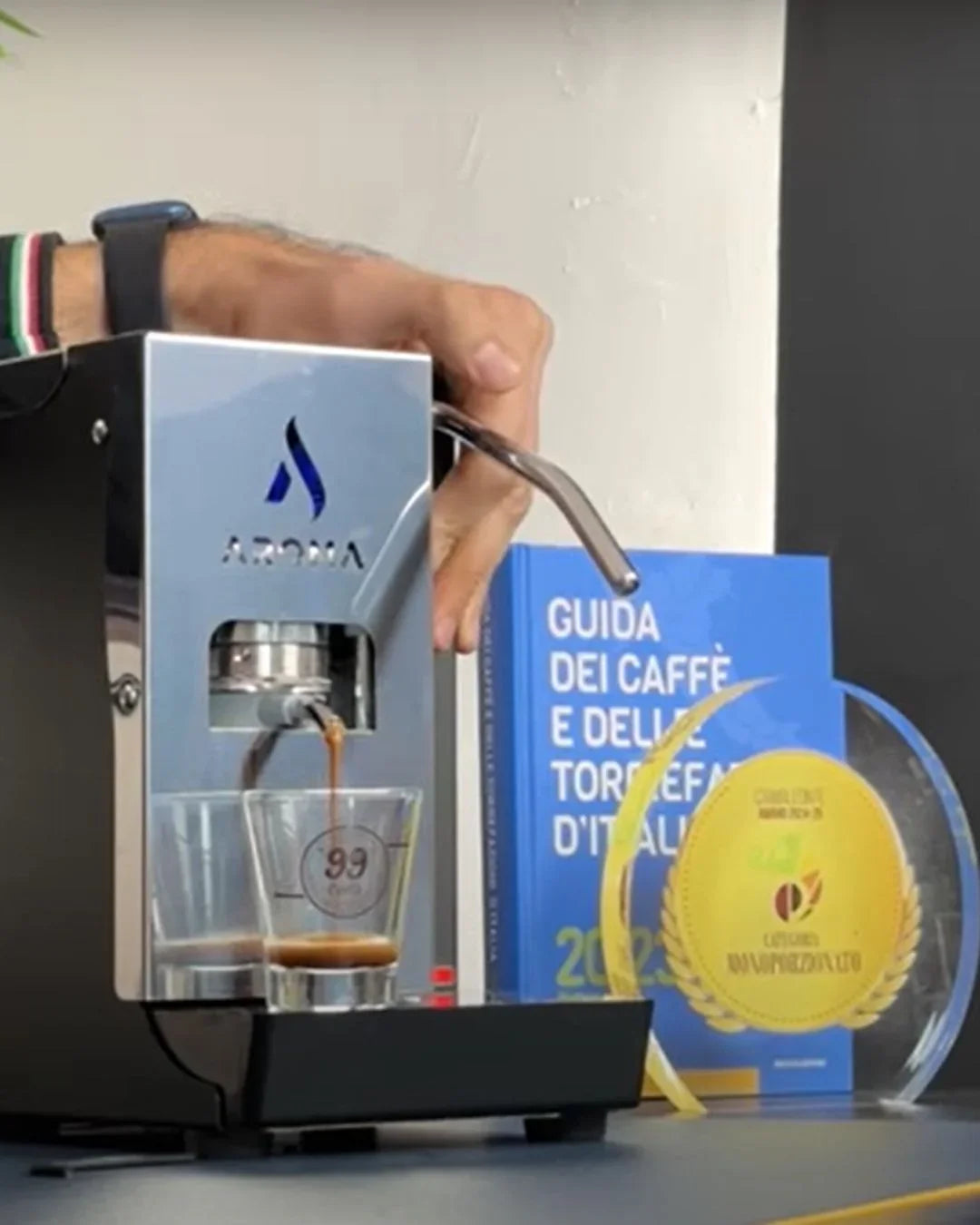 Aroma PRO: the exclusive coffee machine from 99 Caffè